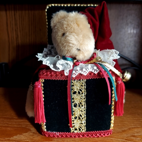Holiday | Vintage Victorian Style Teddy Music Box | Poshmark
